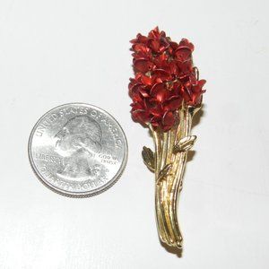 DM 97 | Jewelry | Vintage Avon Brooch Red Rose Bouquet Gold Plated ...